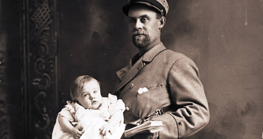 A Brief Moment of History: When People Posted Babies – Just History Posts