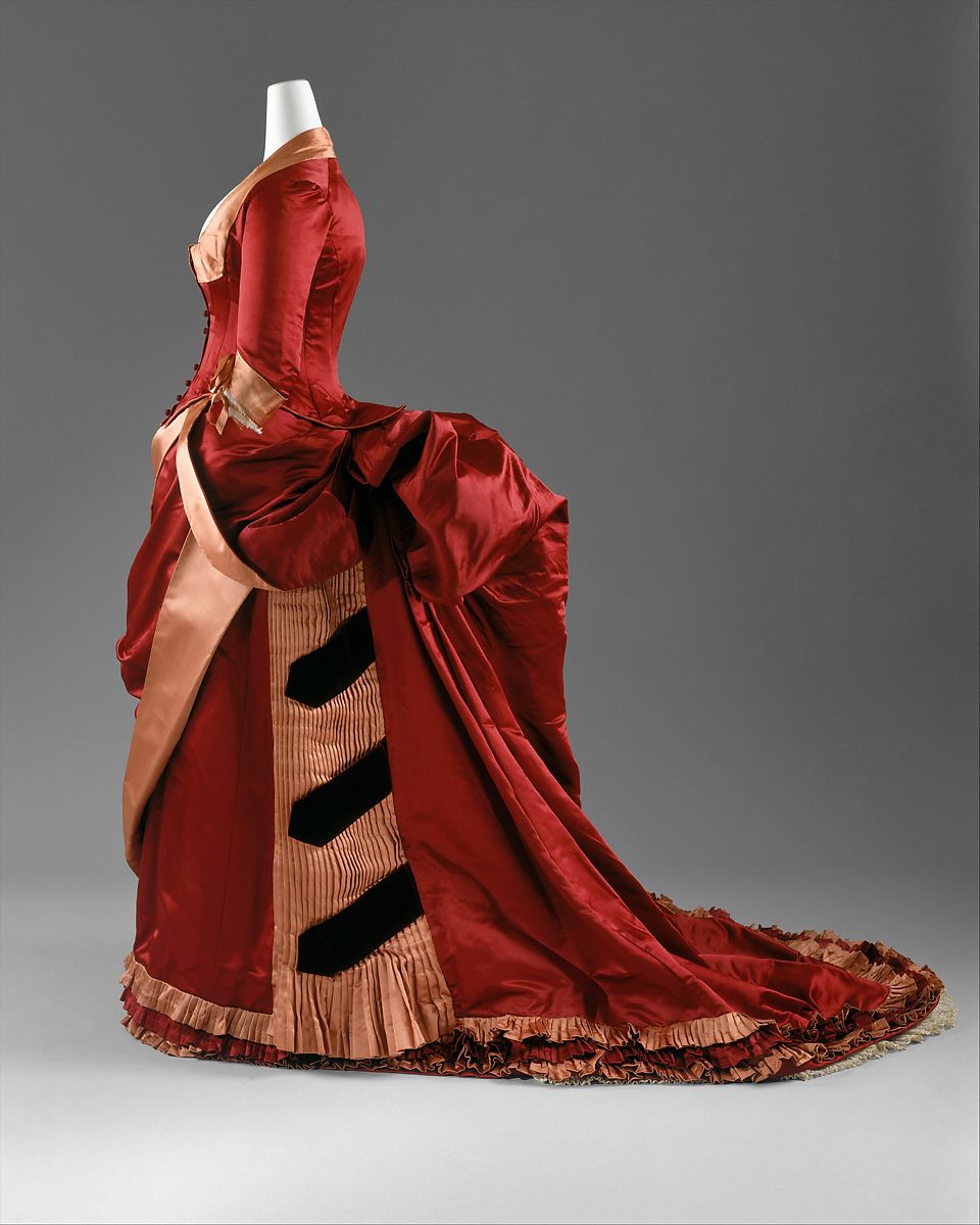 Historical Fashion: Victorian Women’s Clothing – Just History Posts